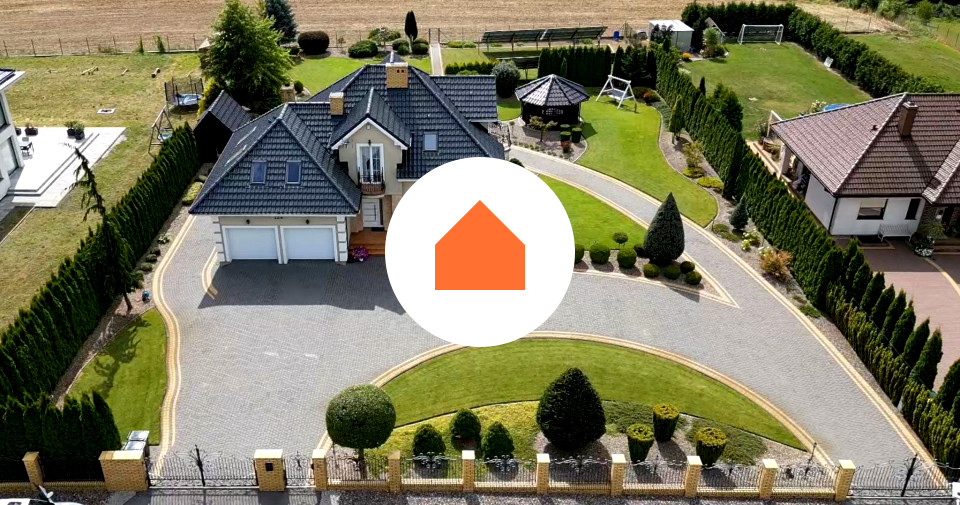 Sprzedam dom wolnostojący 238 m² taras Barcin