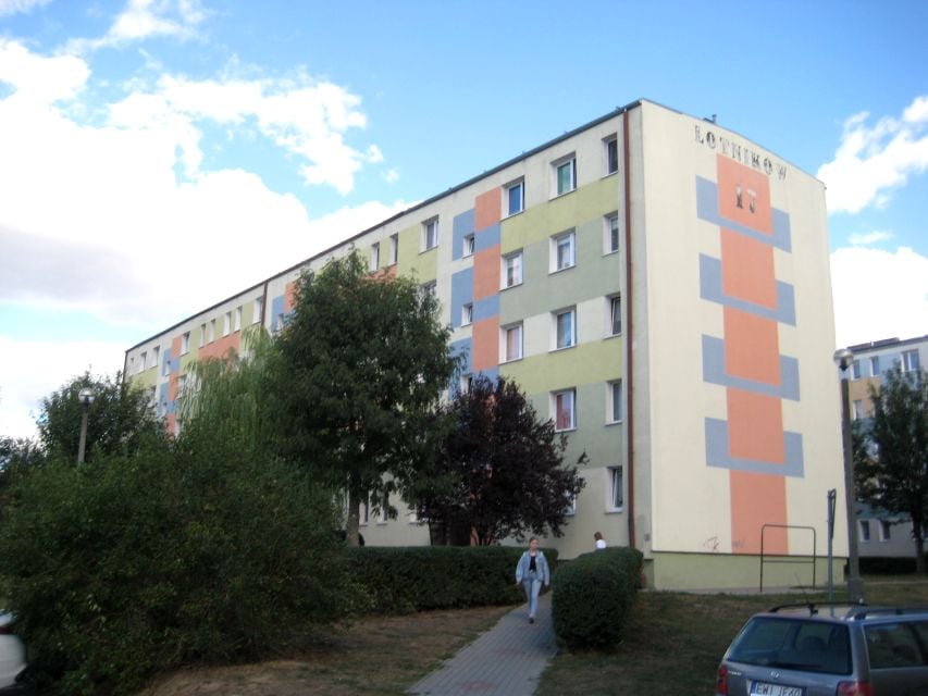 Mieszkanie w bloku mieszkalnym do remontu 47,60 m² na sprzedaż ul ...