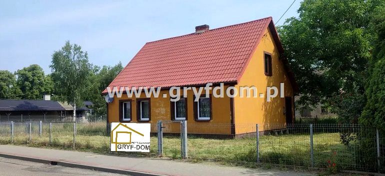 Sprzedam dom wolnostojący 92 m² podpiwniczony Nowogard