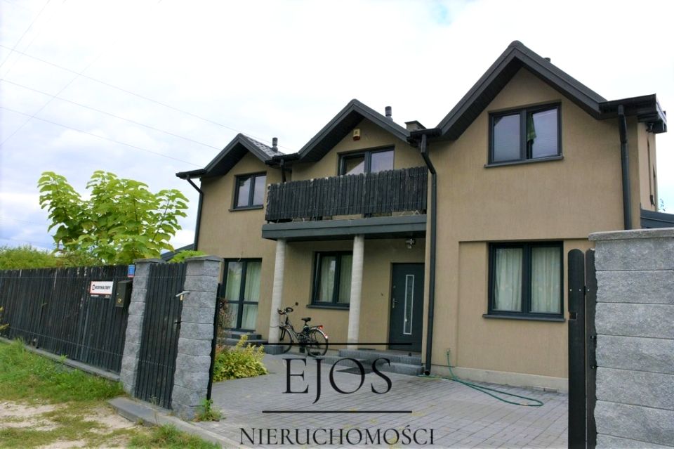 Duży dom w Karczewie, działający dochodowy biznes ul. Popiełuszki